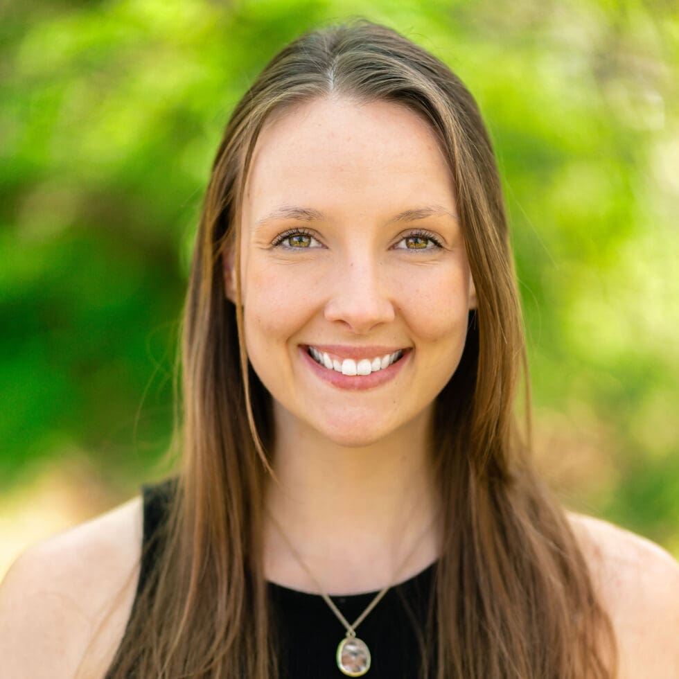 What is Huffing? Understanding Common Types of Inhalant Abuse